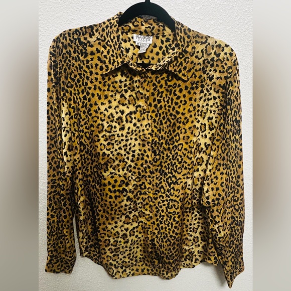 Allison Taylor | Tops | 0 Silk Allison Taylor Gold And Black Leopard ...